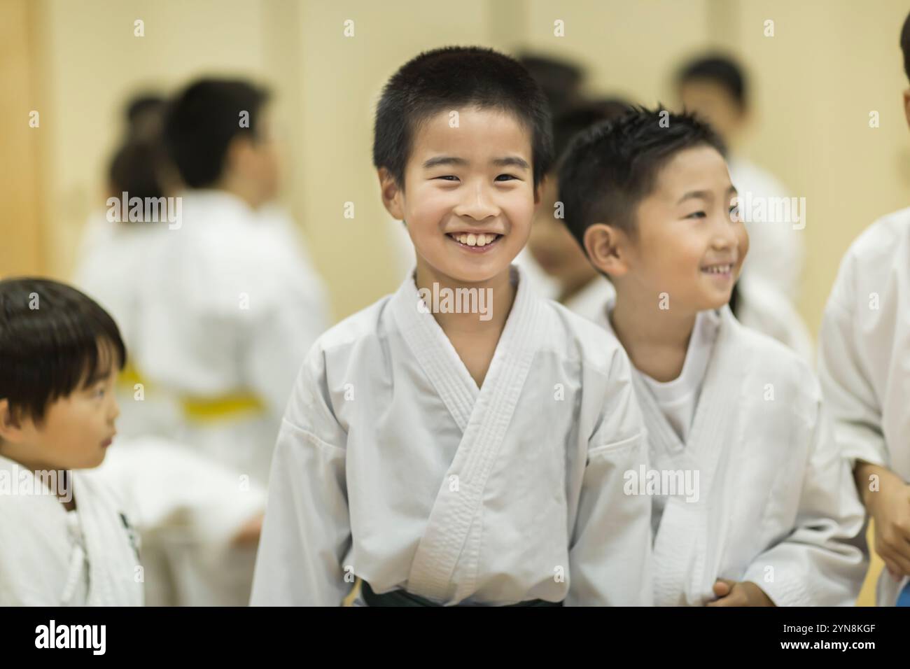 Children practising karate Stock Photo - Alamy