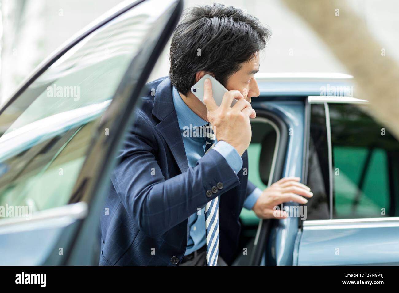 Getting off car business hi-res stock photography and images - Alamy