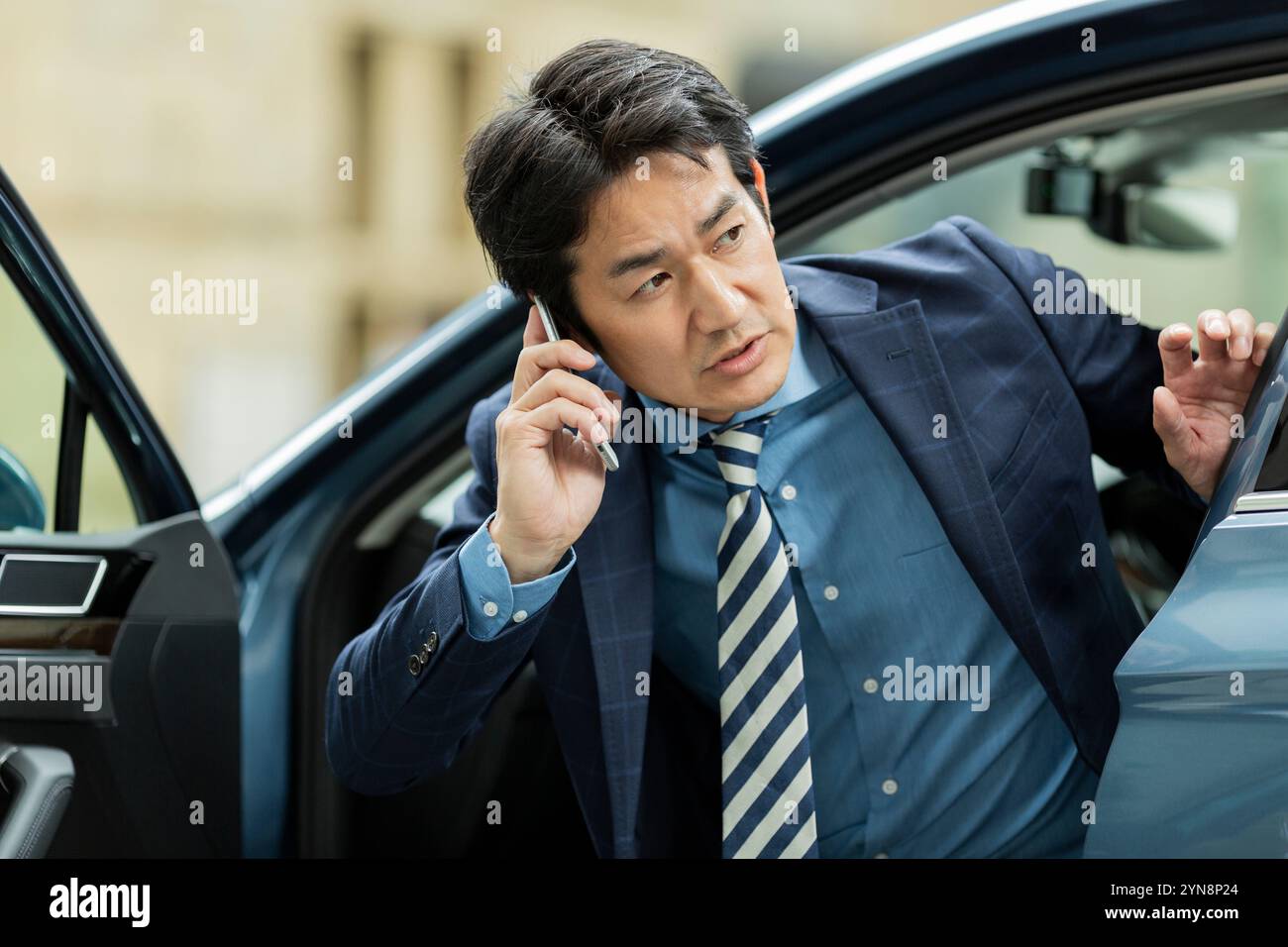 Getting off car business hi-res stock photography and images - Alamy