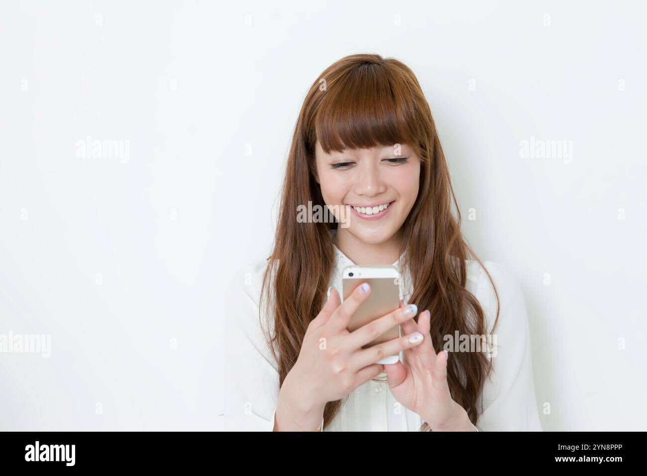 Woman look mobile phone hi-res stock photography and images - Alamy