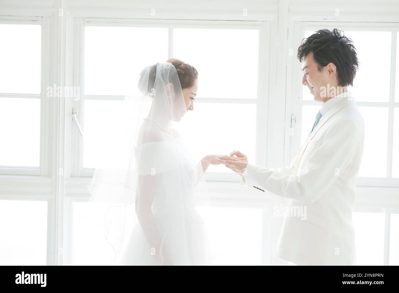 Man put on engagement ring hi-res stock photography and images - Alamy