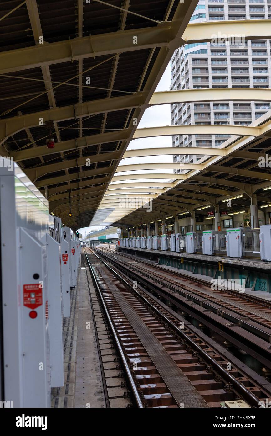 Osaka Metro Train Platform with Rail Tracks and Safety Barriers Stock ...