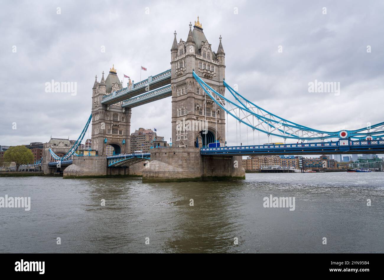 The Tower Bridge, Bascule bridge in the United Kingdom, London Stock ...