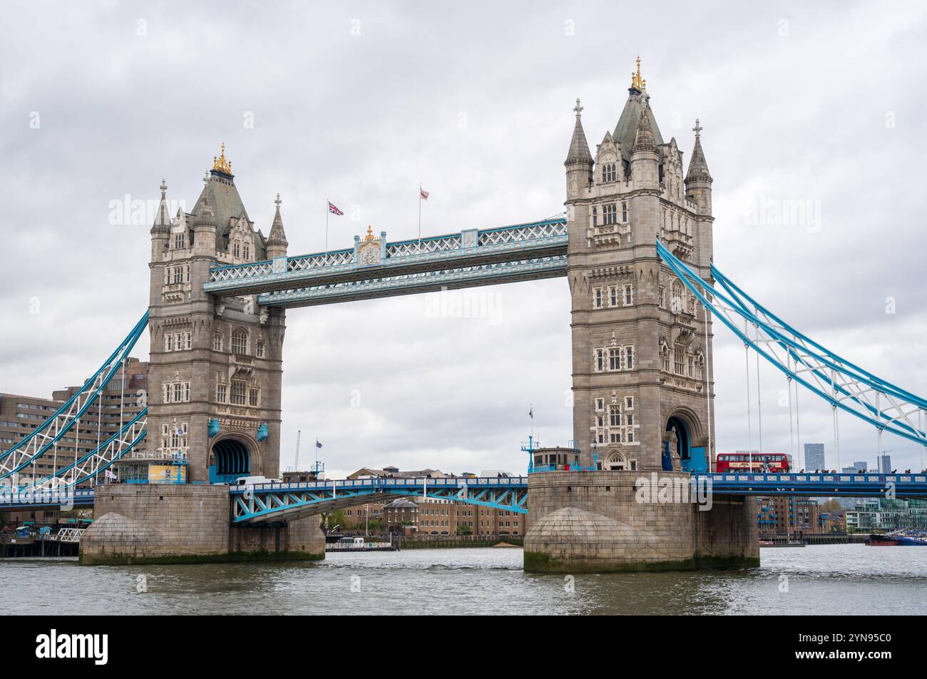 The Tower Bridge, Bascule bridge in the United Kingdom, London Stock ...