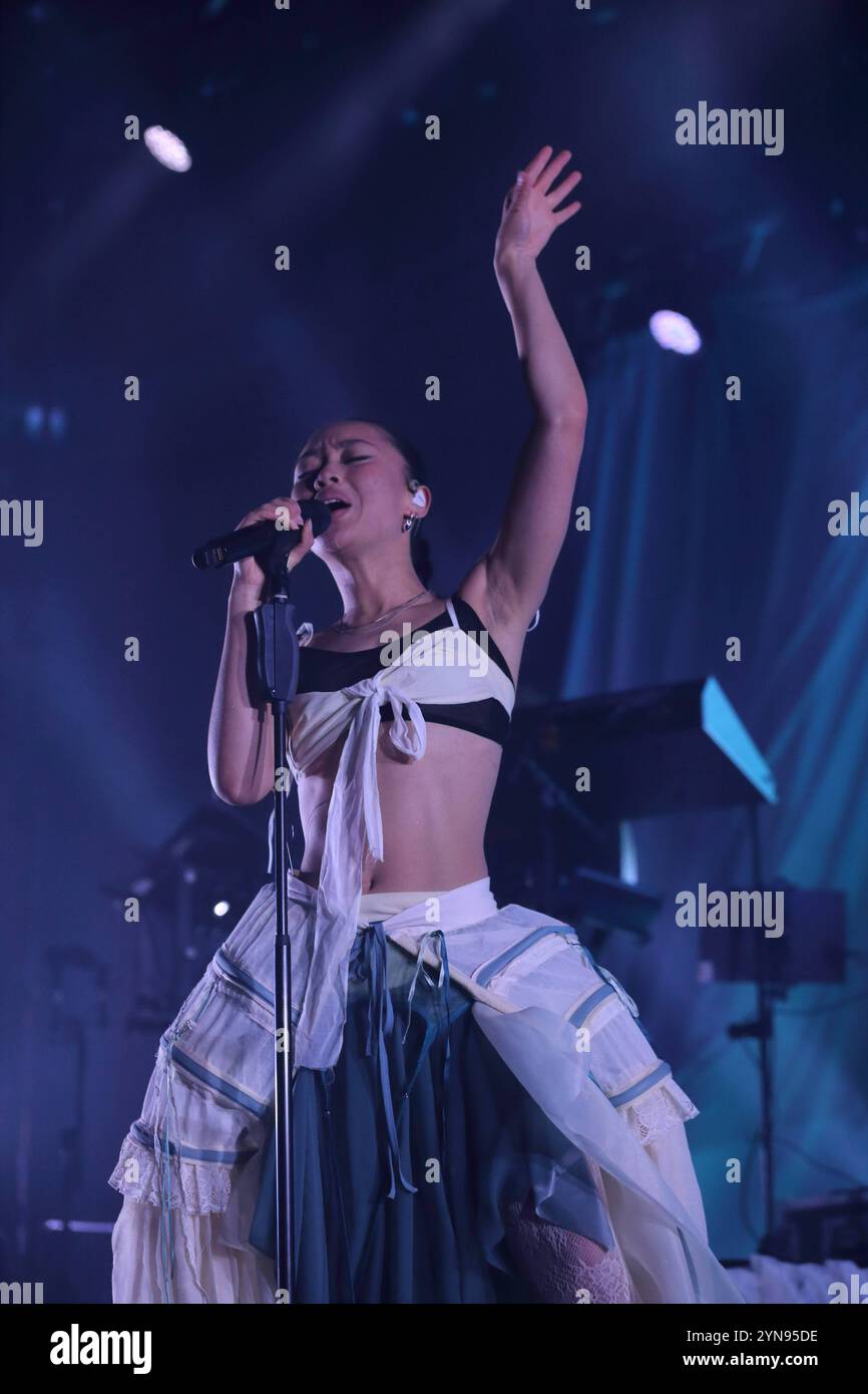 Sarah Faith Griffiths alias Griff bei einem Konzert im Huxleys Neue ...