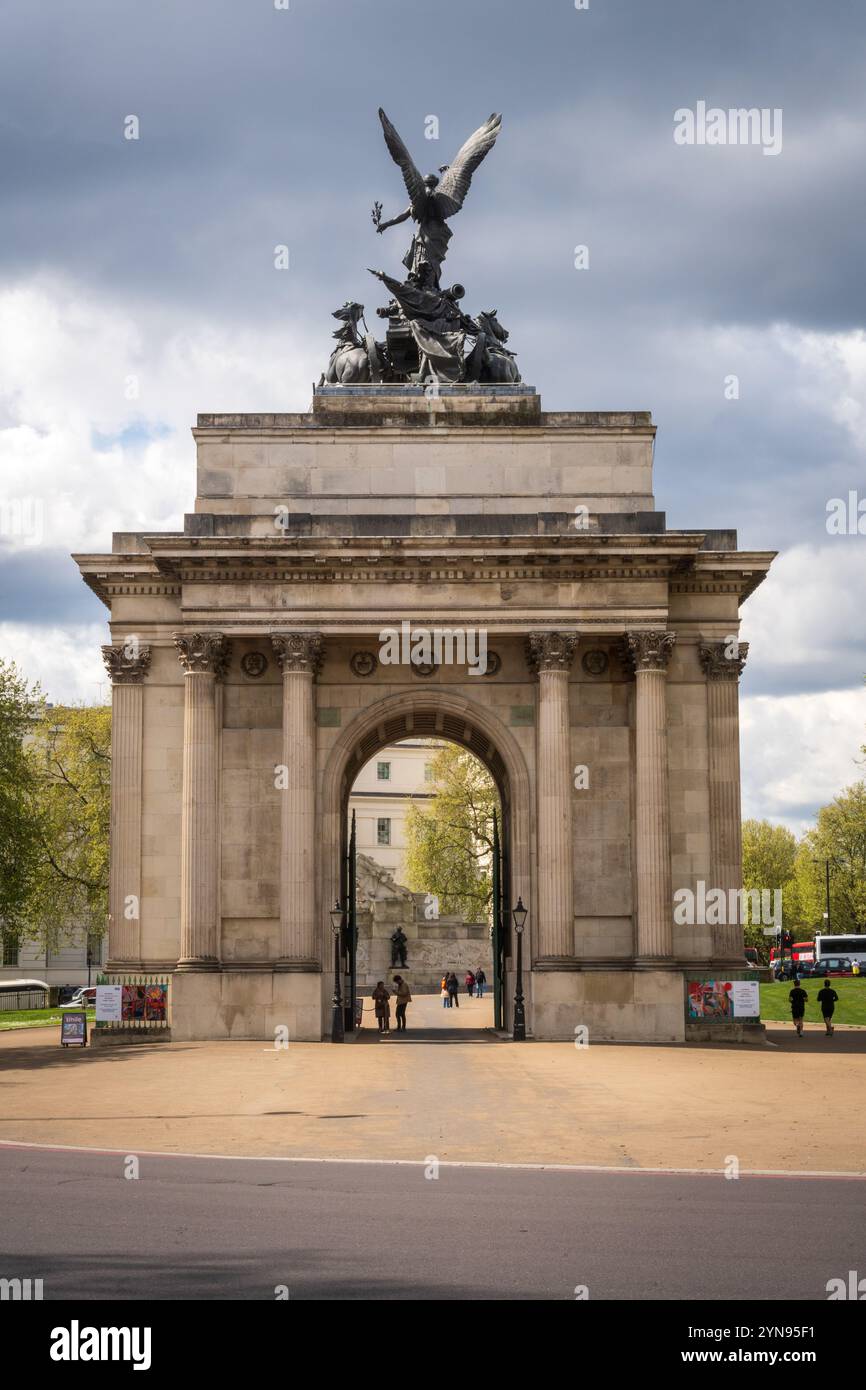 Historical significance of the arch hi-res stock photography and images ...