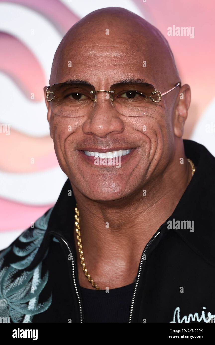 Dwayne Johnson bei der Premiere des Animationsfilms Moana 2 / Vaiana 2 ...