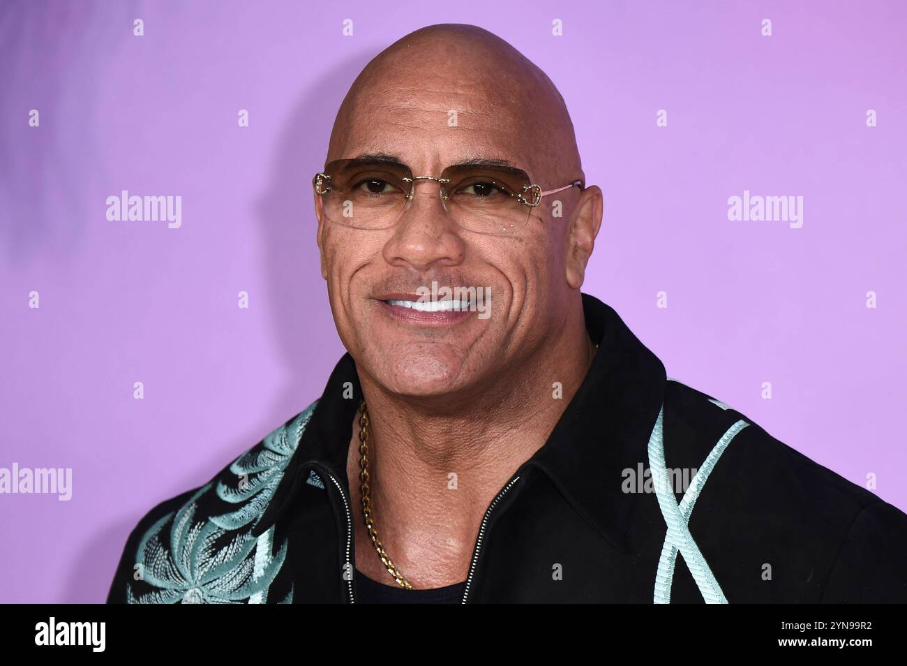 Dwayne Johnson bei der Premiere des Animationsfilms Moana 2 / Vaiana 2 ...