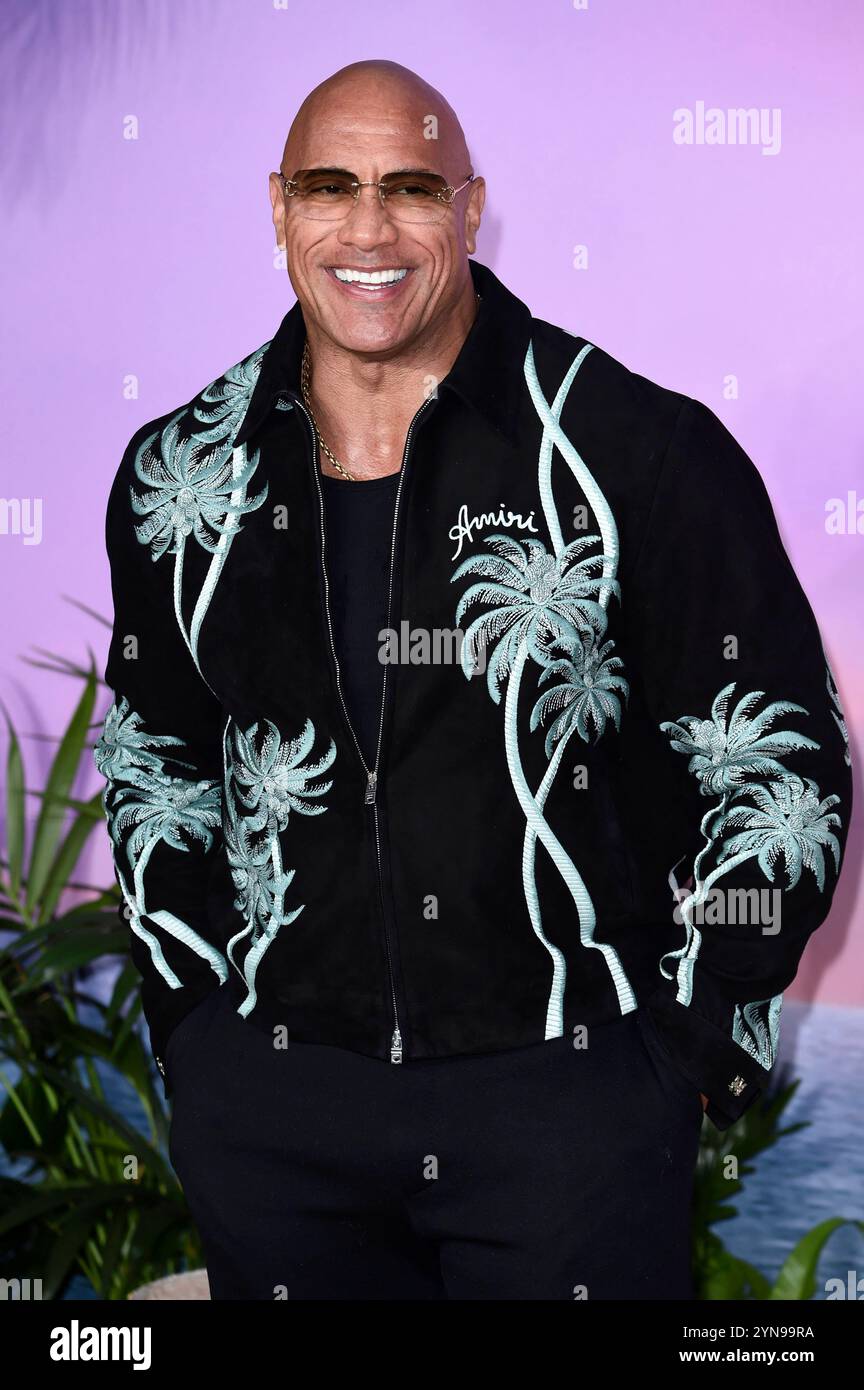 Dwayne Johnson bei der Premiere des Animationsfilms Moana 2 / Vaiana 2 ...