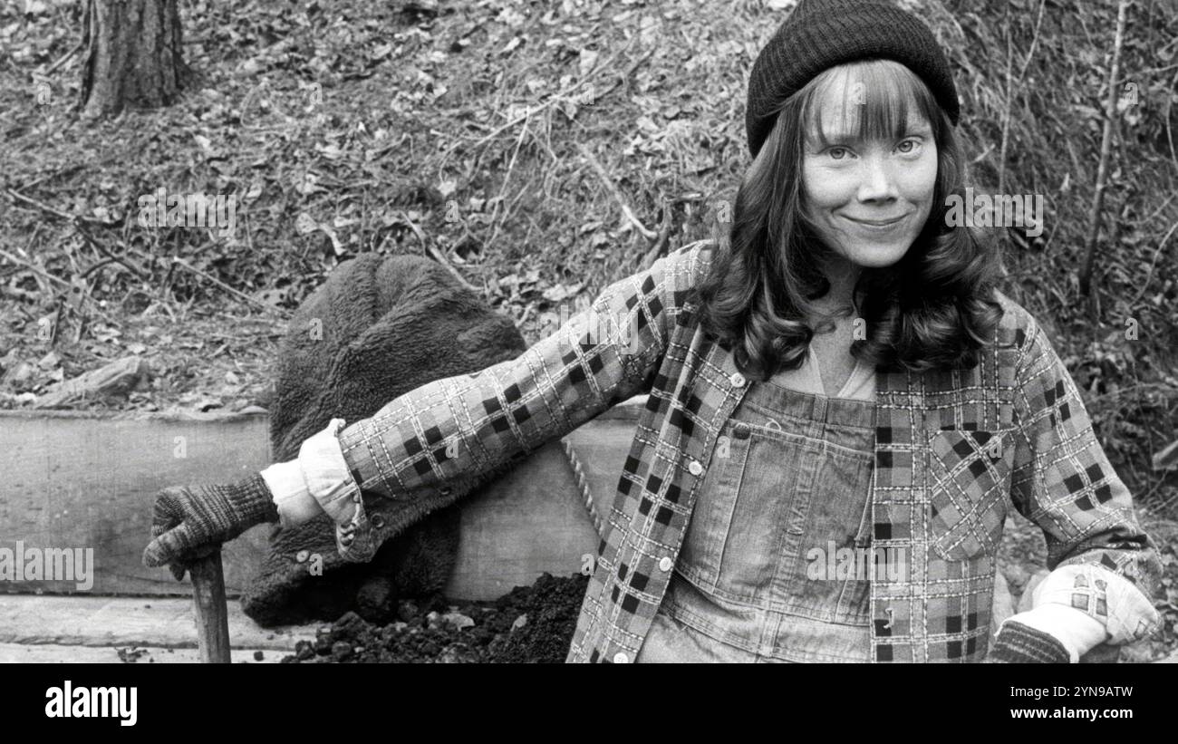 SISSY SPACEK in COAL MINER'S DAUGHTER (1980), directed by MICHAEL APTED ...