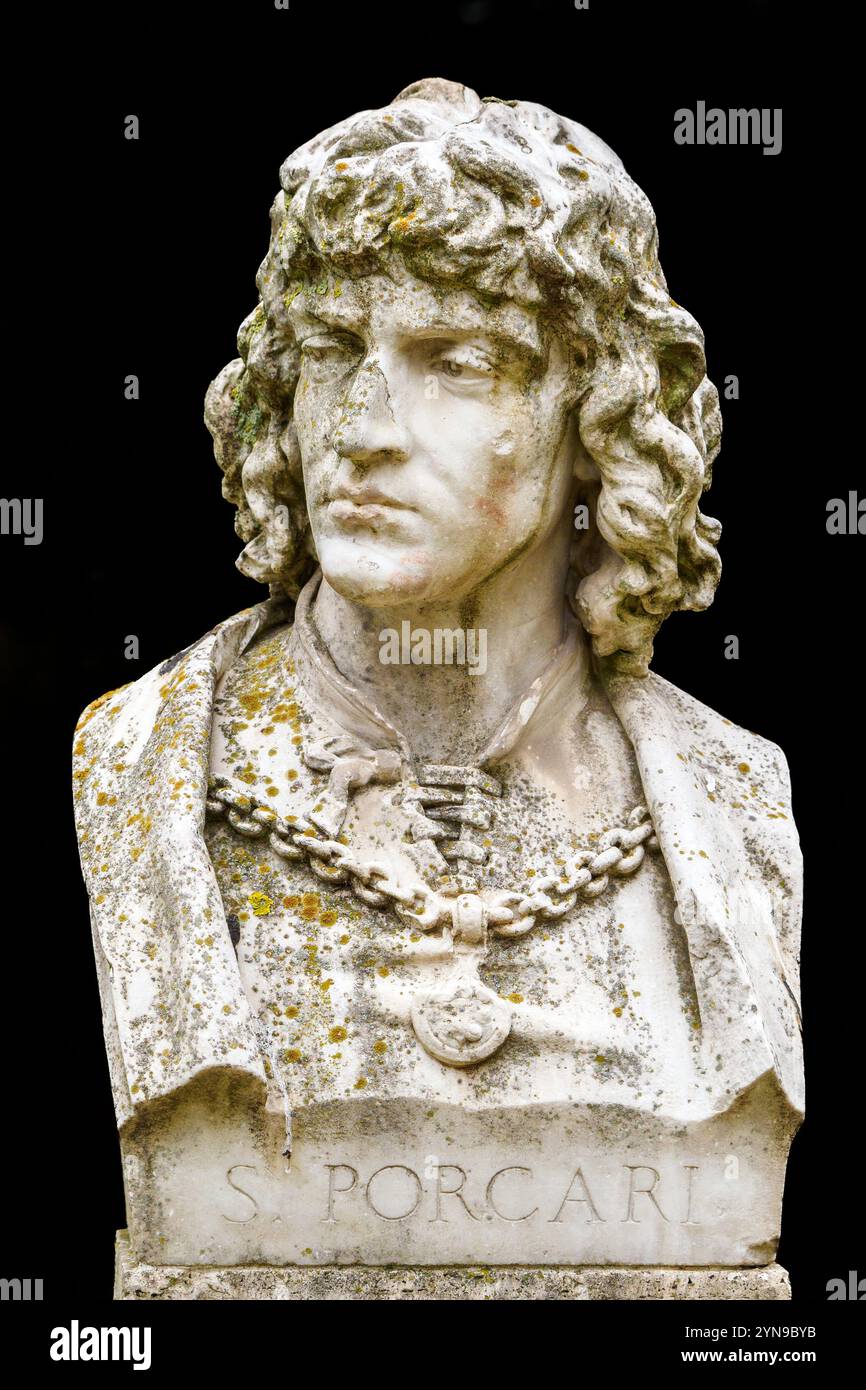Fourteenth century sculpture hi-res stock photography and images - Alamy