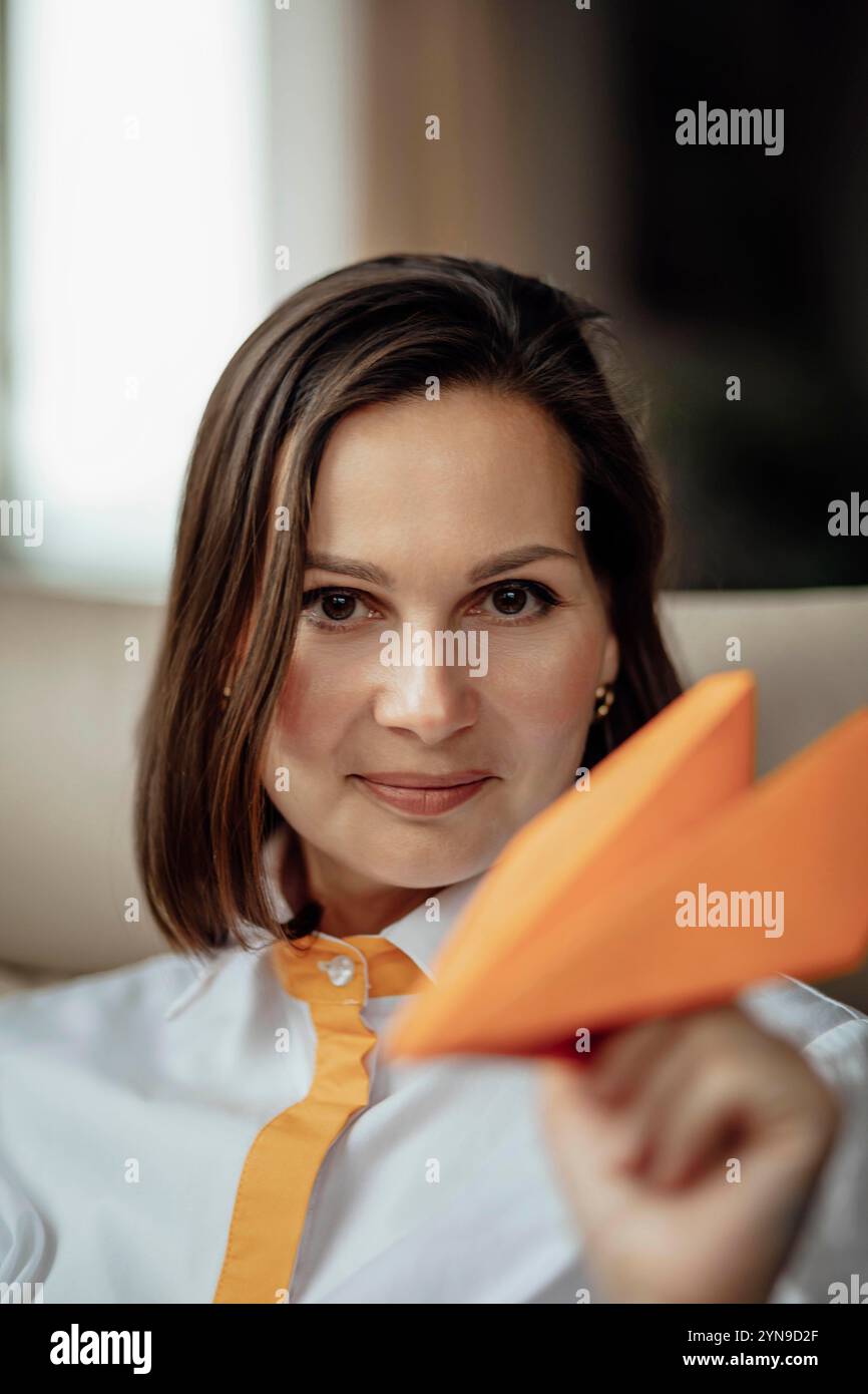 leader steering the team towards innovative solutions, ambition and ...