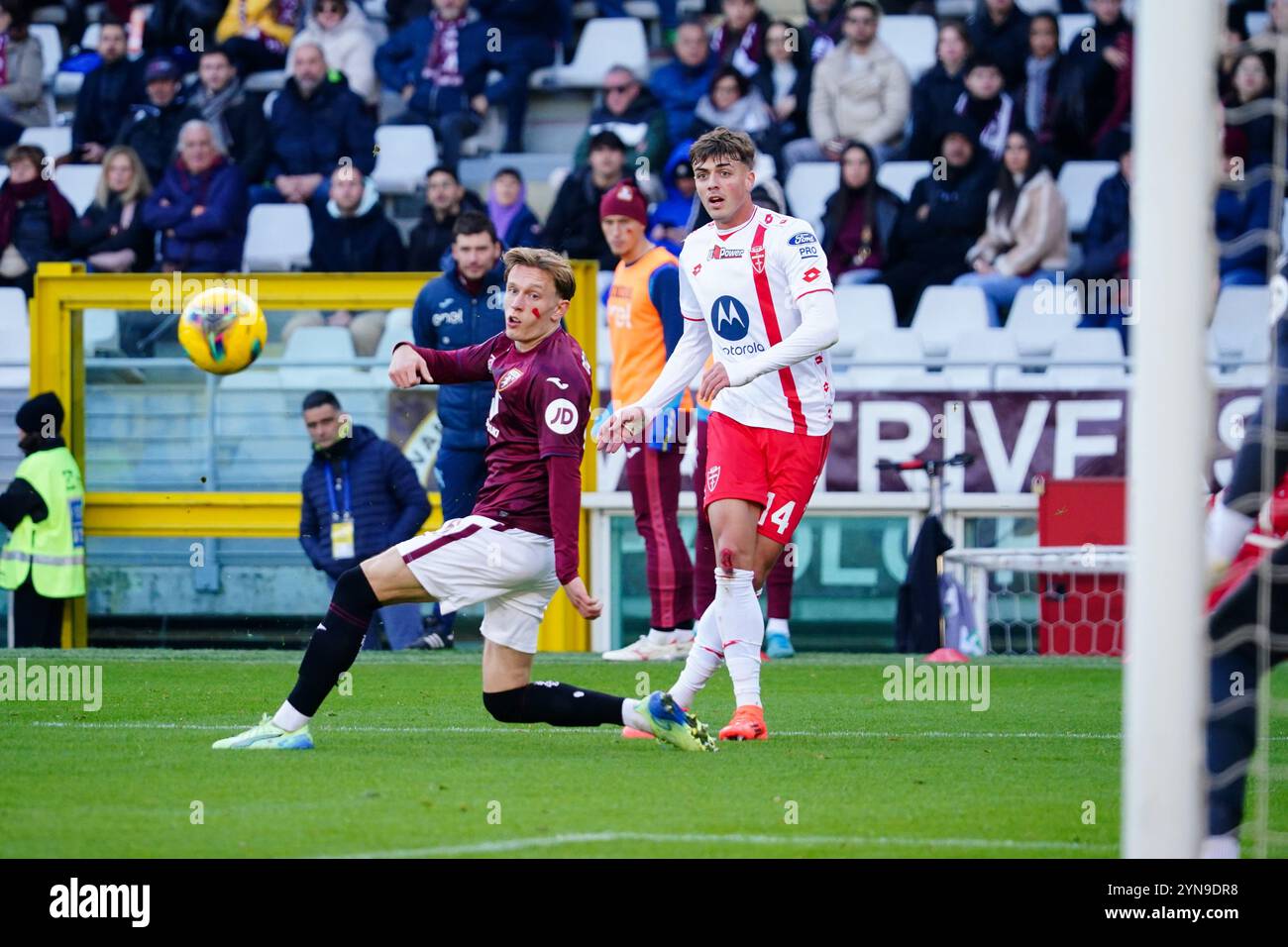 Turin, Italie. 24th Nov, 2024. Daniel Maldini (AC Monza) and Marcus ...