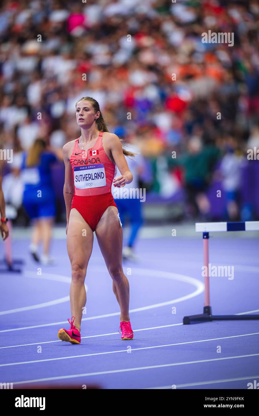 Savannah Sutherland participating in the 400 meters hurdles at the ...