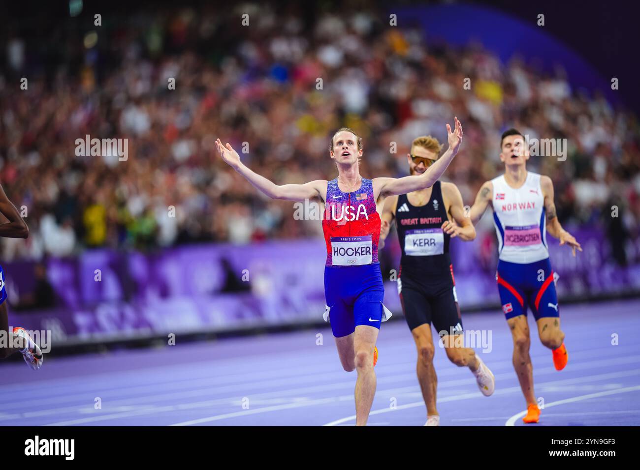 Cole Hocker winning in the 1500 meters at the Paris 2024 Olympic Games ...