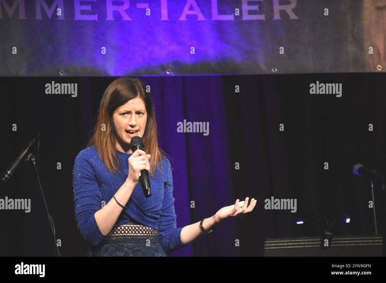Claudia Pichler KabarettistinMuenchen 25 11.2024 Wirtshaus im ...