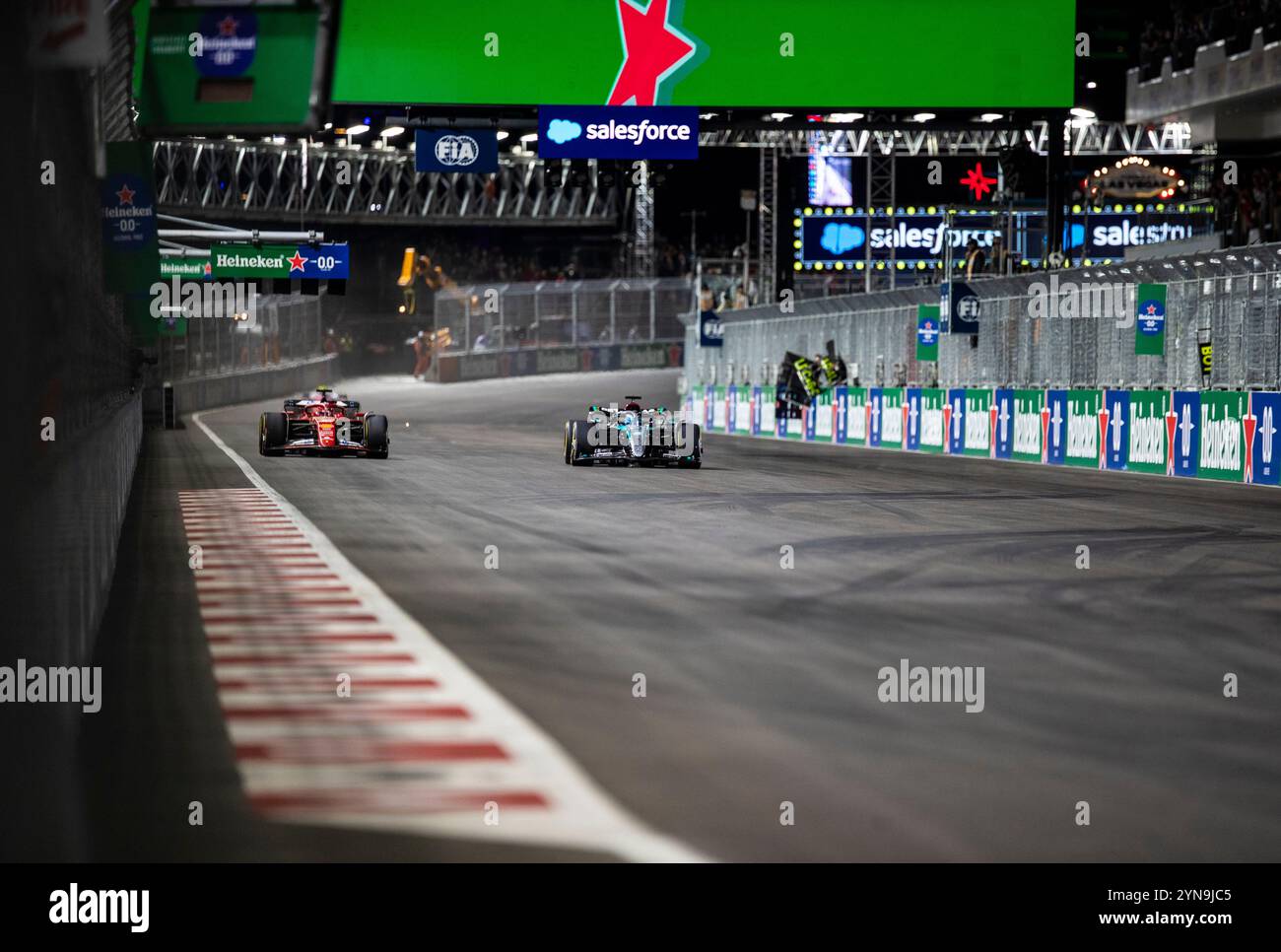 Grandstand media hi-res stock photography and images - Alamy
