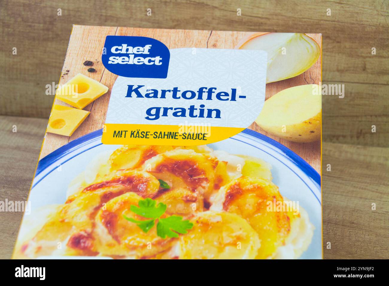 Select the chef hi-res stock photography and images - Alamy