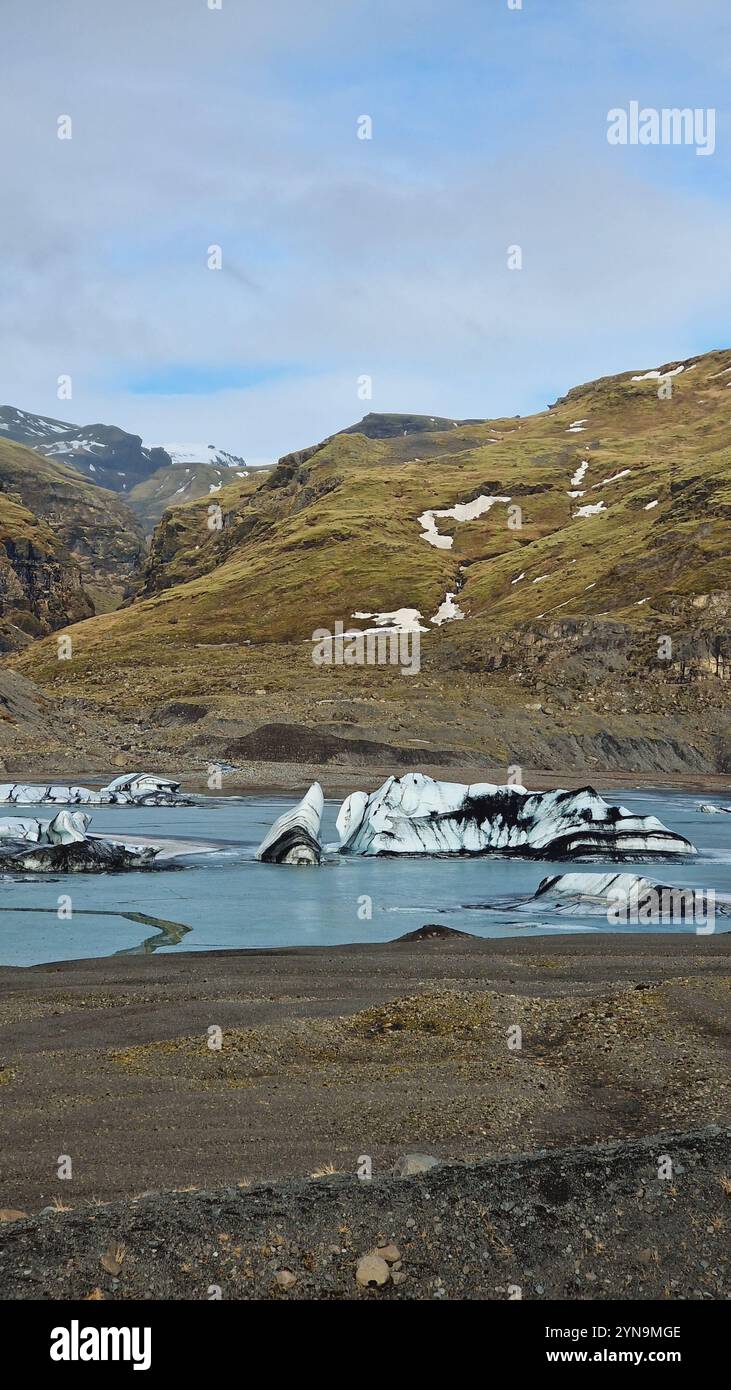 Large icelandic glacier mass in europe, vatnajokull ice cap melting in ...