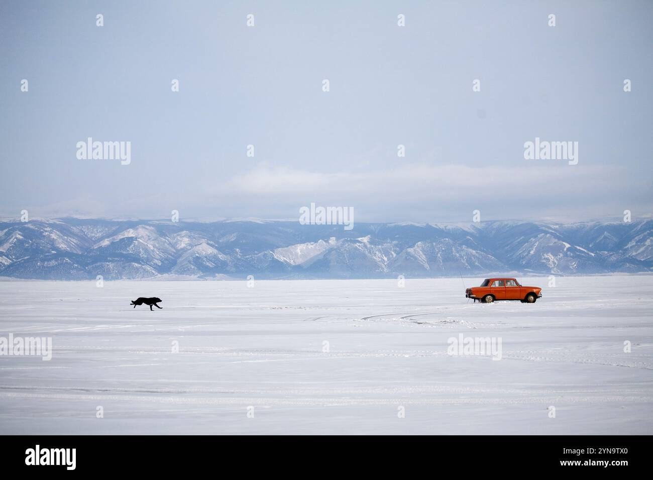 Car driving on frozen lake hi-res stock photography and images - Alamy