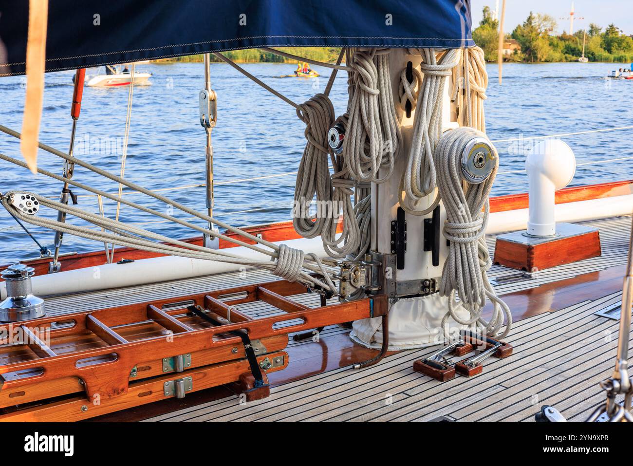 Rigging close-up on board a sailing ship Stock Photo - Alamy