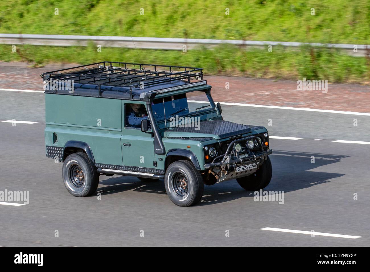 Td5 diesel engine hi-res stock photography and images - Alamy