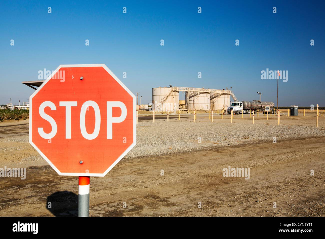 Stop sign in front of fracking site, Wasco, California, USA Stock Photo ...
