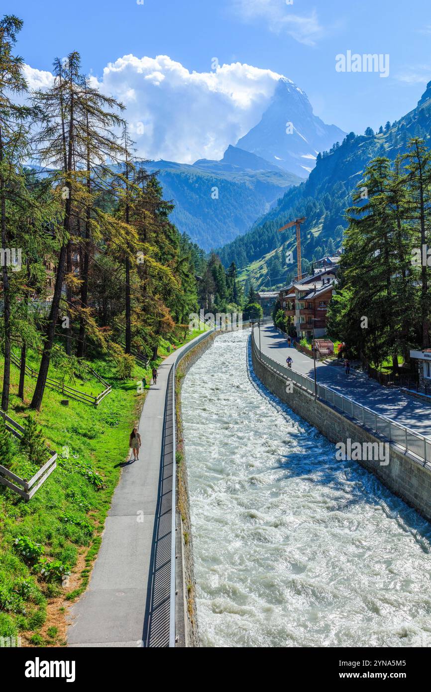 Switzerland, Canton of Valais, Zermatt, the village, the Visp river ...