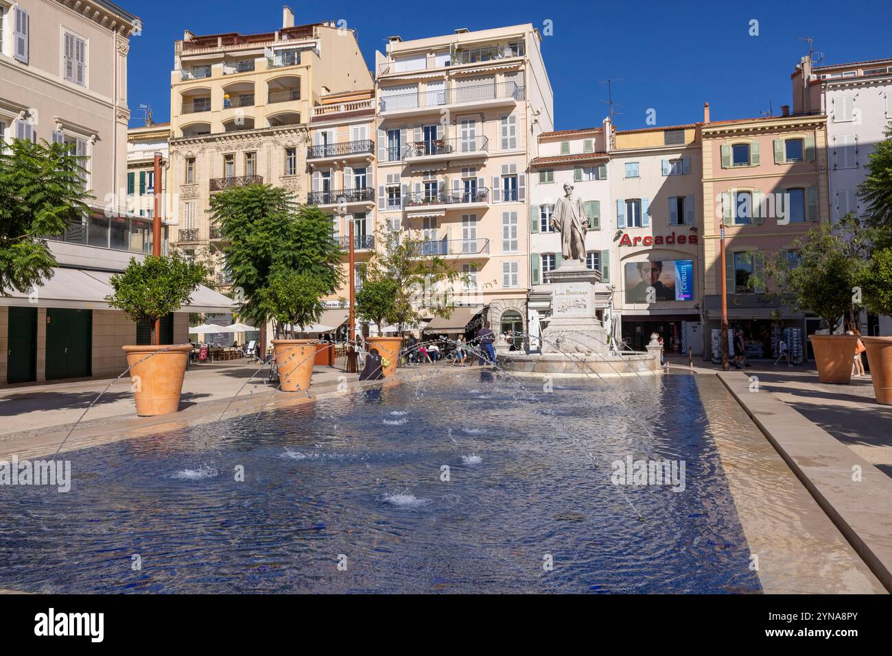 France, Alpes-Maritimes (06), Cannes, Allée de la Liberté Charles de ...