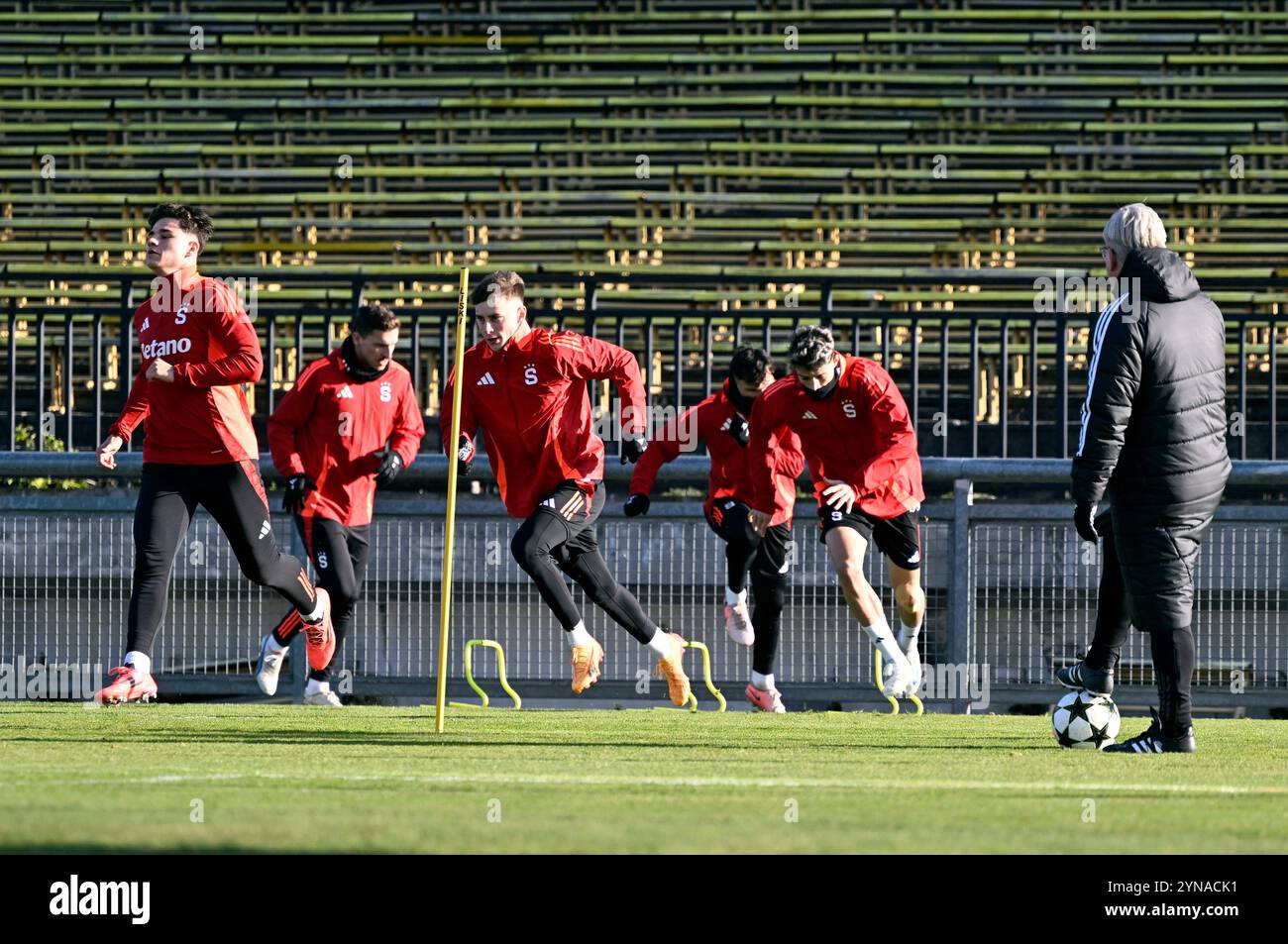 Prague, Czech Republic. 25th Nov, 2024. AC Sparta Praha players and ...