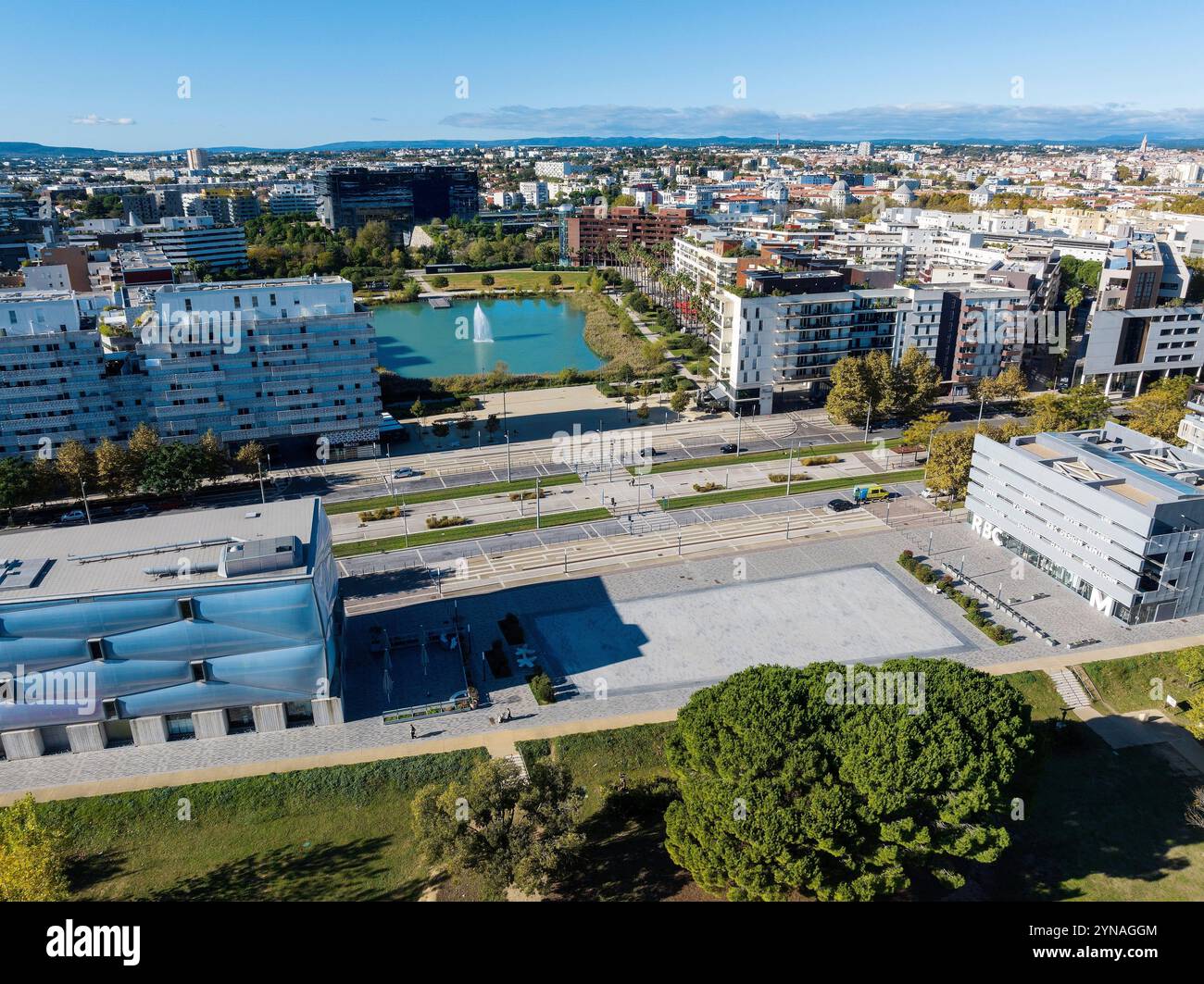France, Herault (34), Montpellier, quartier de Port Marianne, parc ...