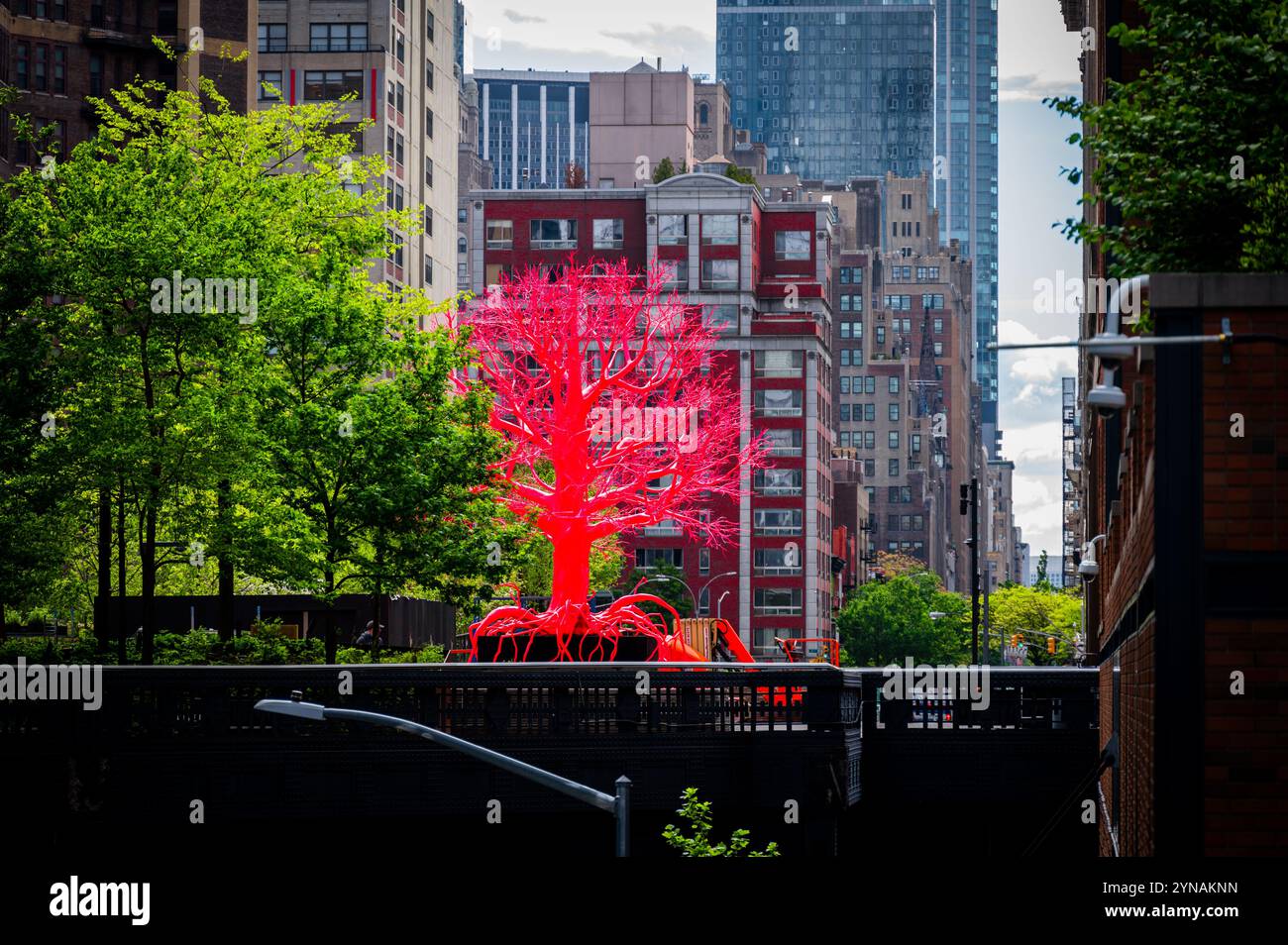 Artwork tree near High Line in New York Stock Photo - Alamy