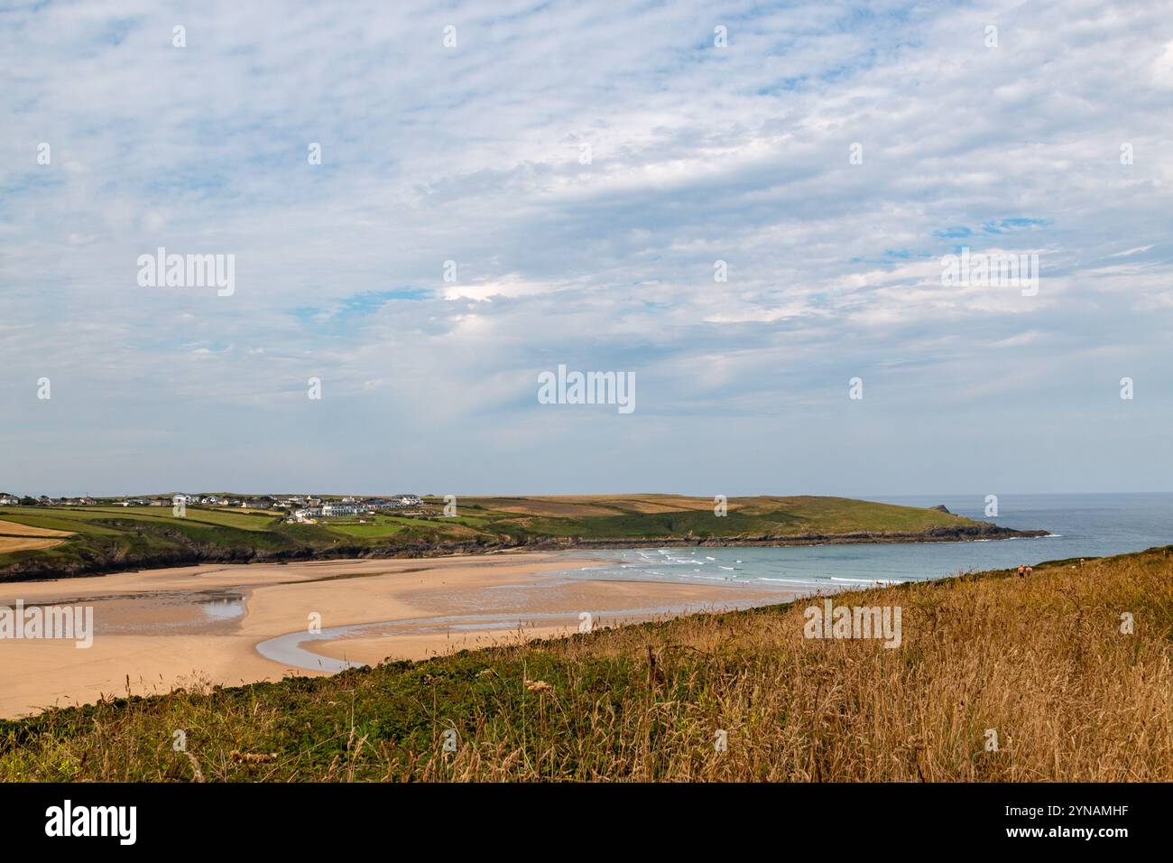 Beach near newquay cornwall hi-res stock photography and images - Alamy