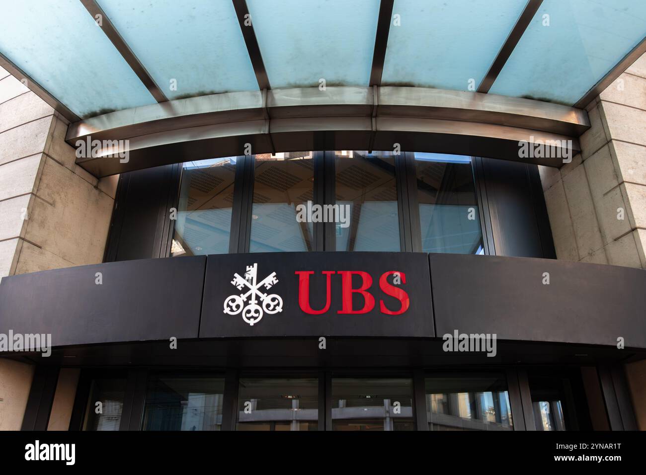 Swiss bank financial building hi-res stock photography and images - Alamy