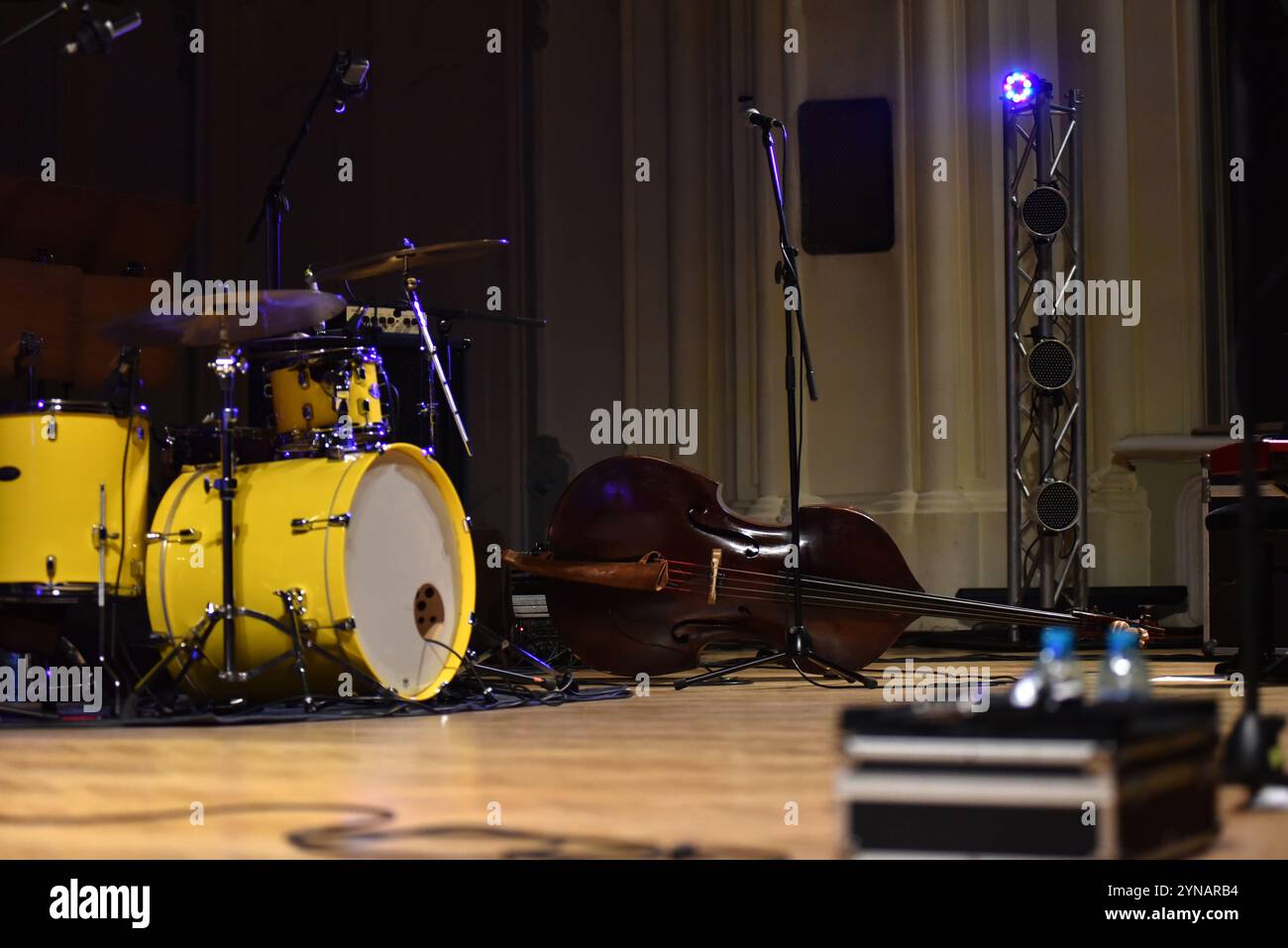 Drume kit, double bass, microphone on stage Stock Photo - Alamy