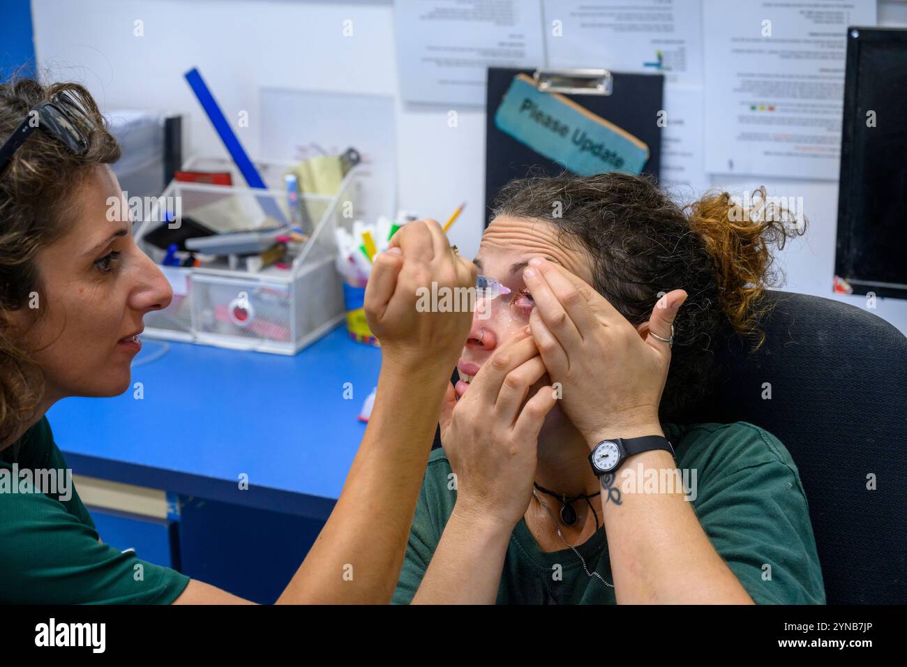 Flushing out the eye hi-res stock photography and images - Alamy