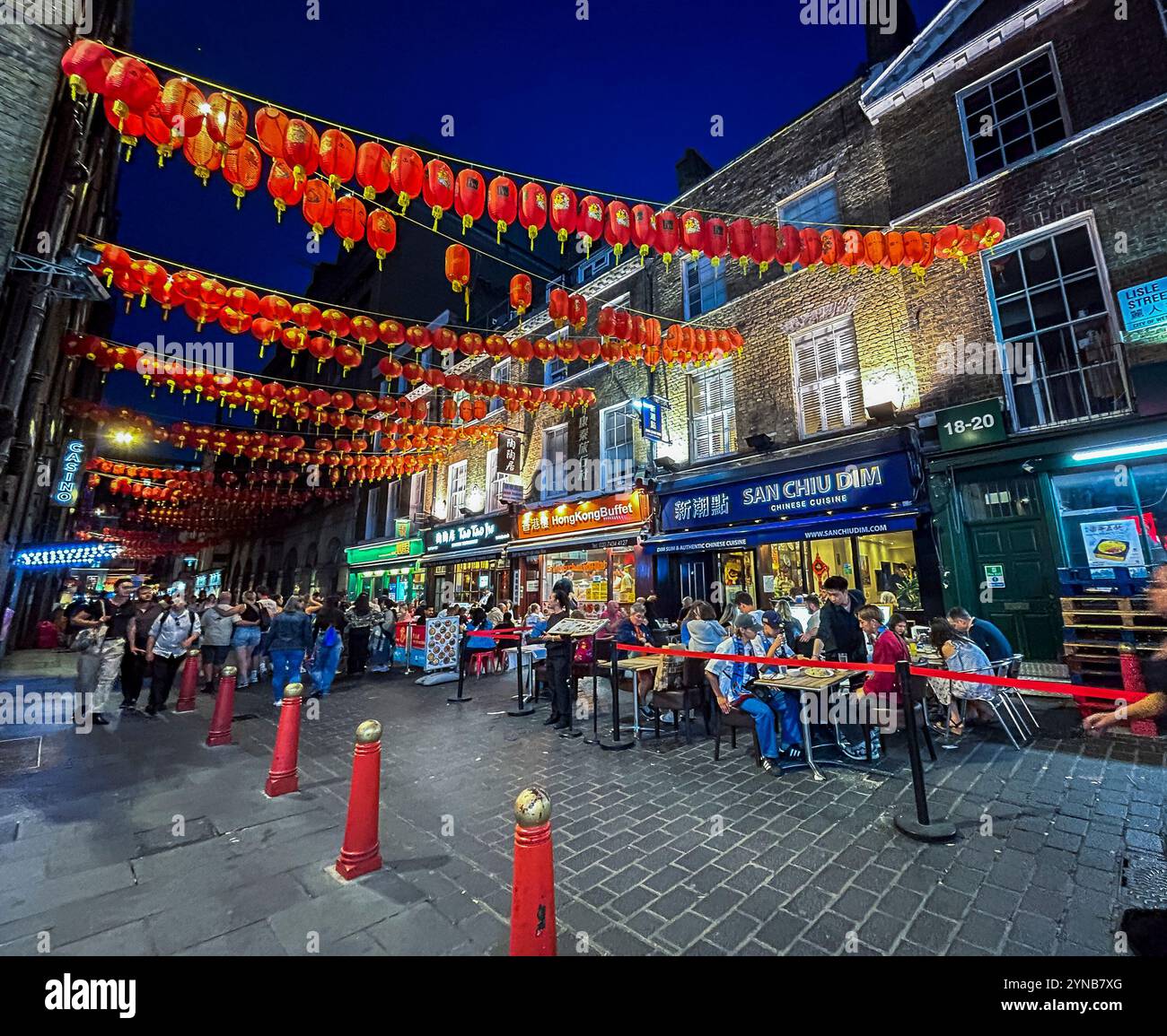 London, England, Large Crowd People, Tourists, Visiting Chinatown ...