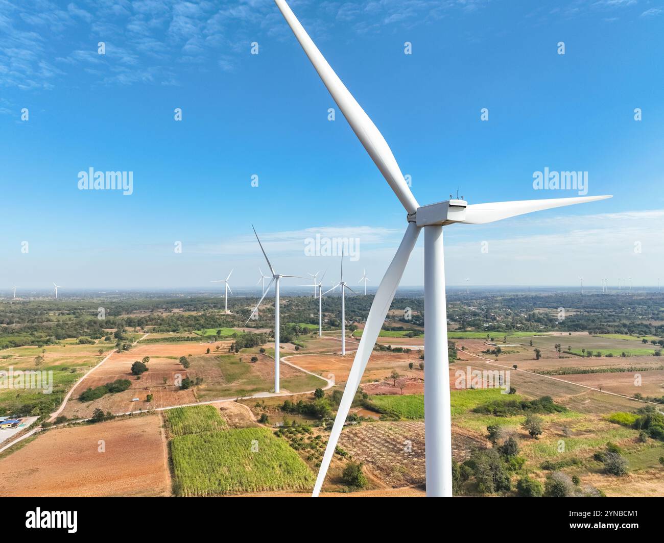 Wind energy and sustainable power generation with wind turbines, Eco ...