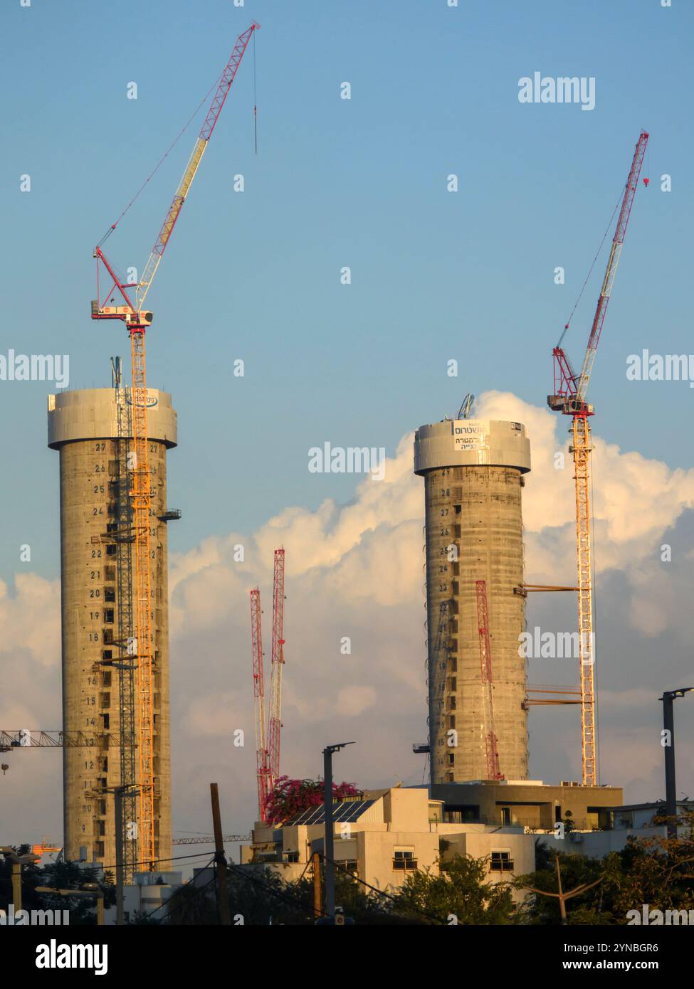 High-rise tower construction Photographed at Kikar Hamedina, Tel Aviv ...