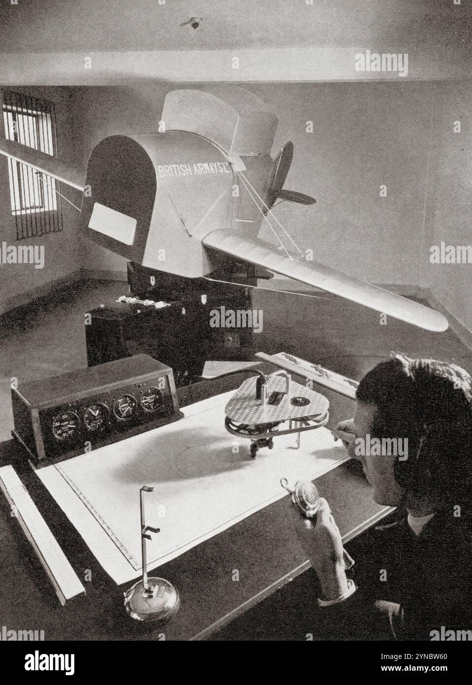 Link trainer hi-res stock photography and images - Alamy