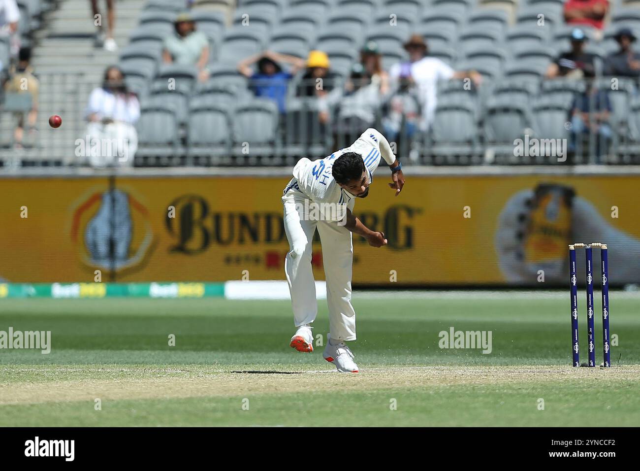 Perth Stadium, Perth, Australia. 25th Nov, 2024. International Test ...