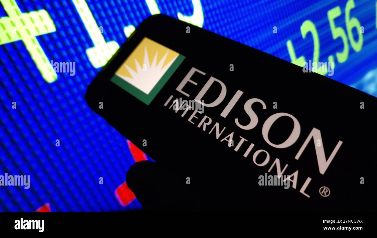 Edison international logo hi-res stock photography and images - Alamy