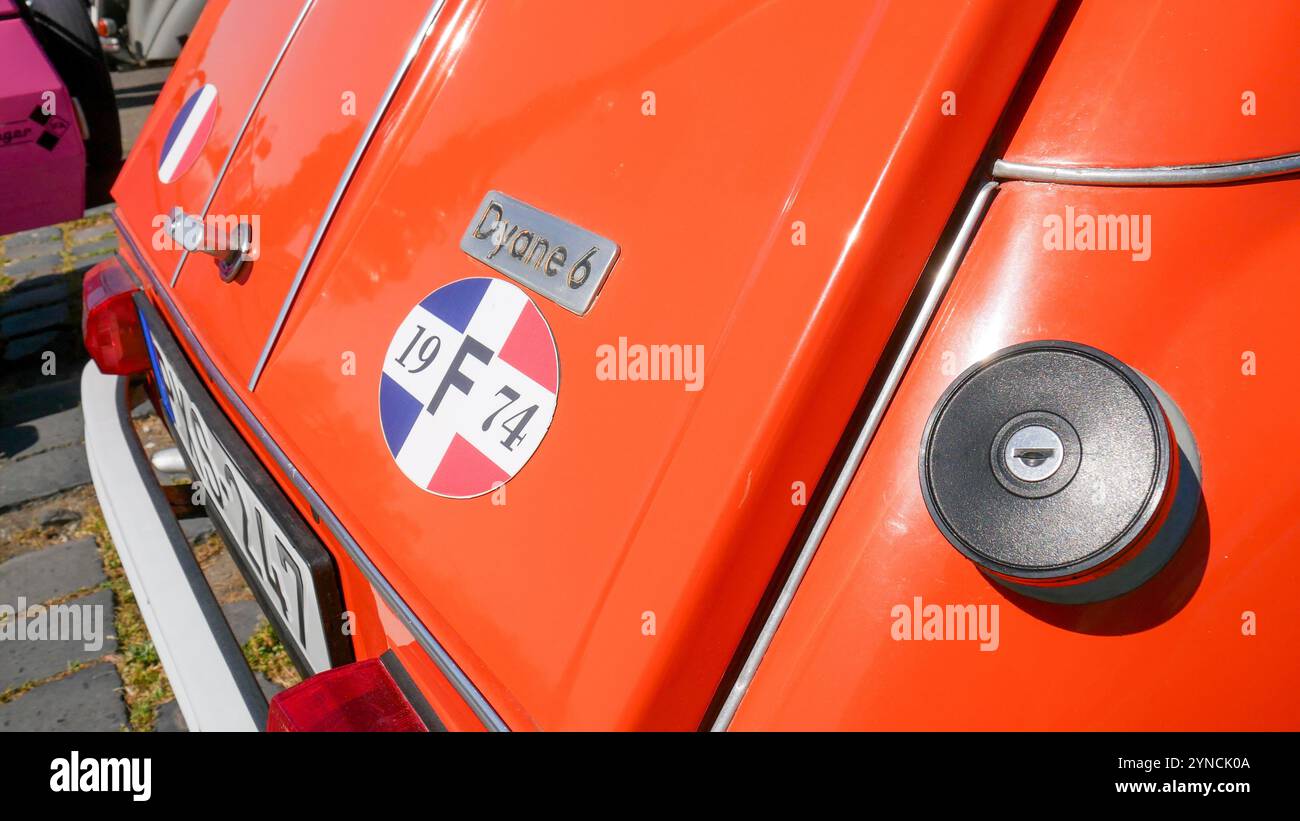 Renault ami body hi-res stock photography and images - Alamy
