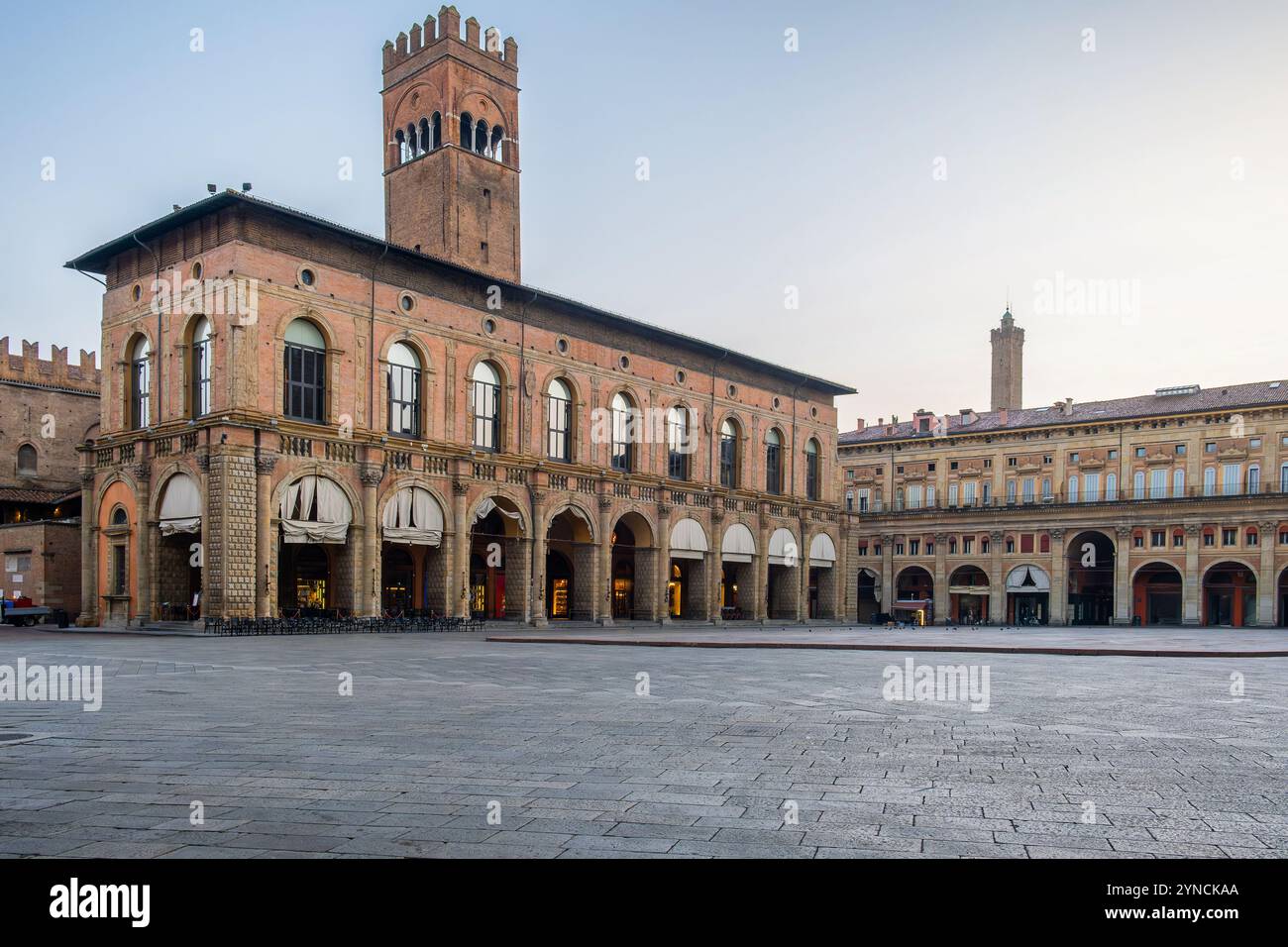 Piazza Maggiore in Bologna old town, Emilia Romagna, Italy, featuring ...