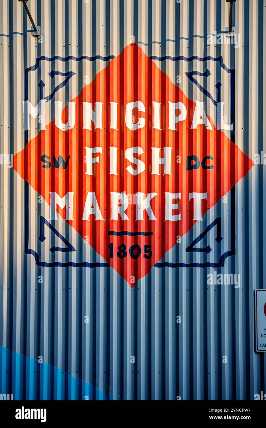 Washington dc fish market history hi-res stock photography and images ...
