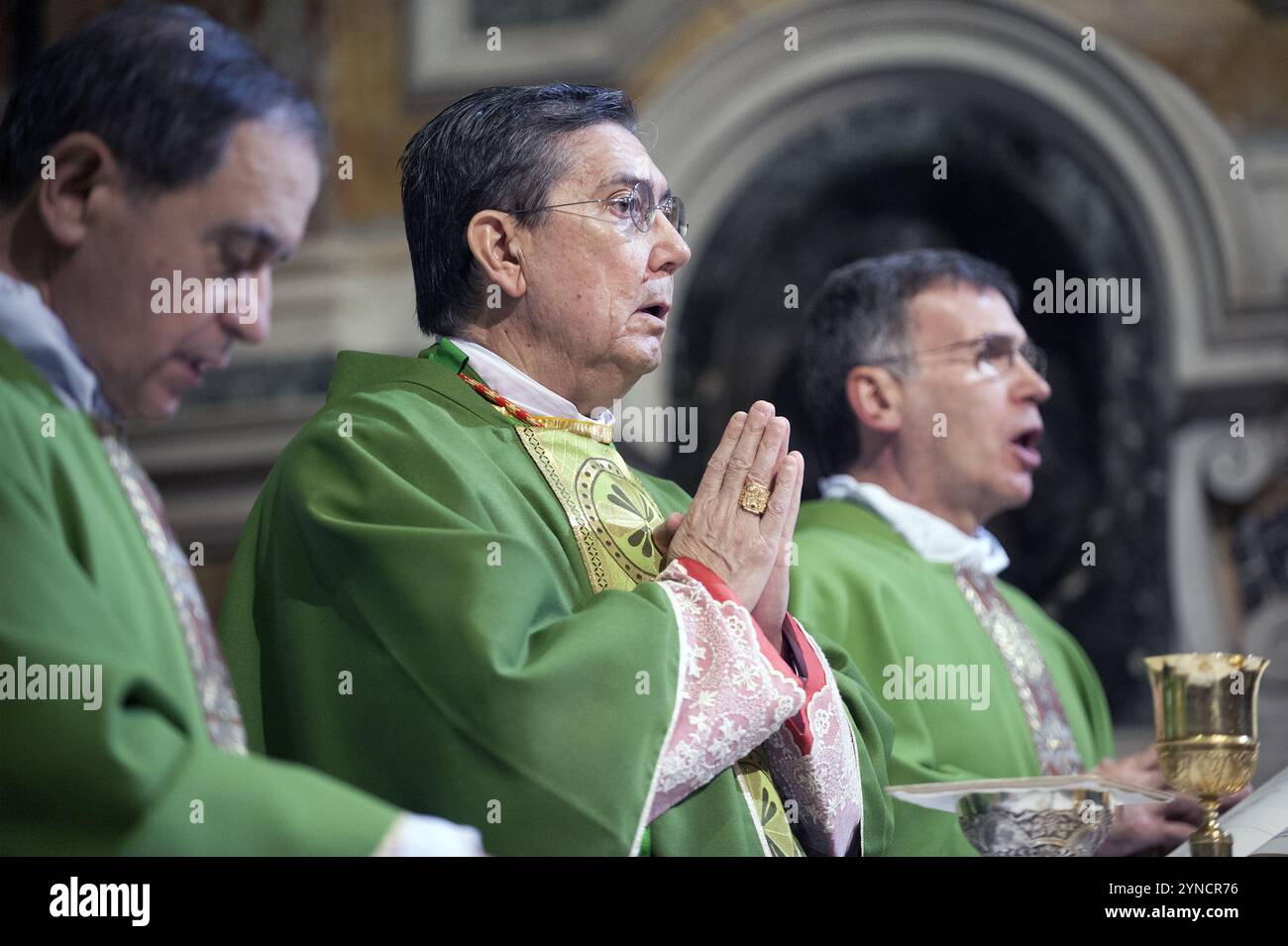 Cardinal miguel angel ayuso guixot hi-res stock photography and images ...
