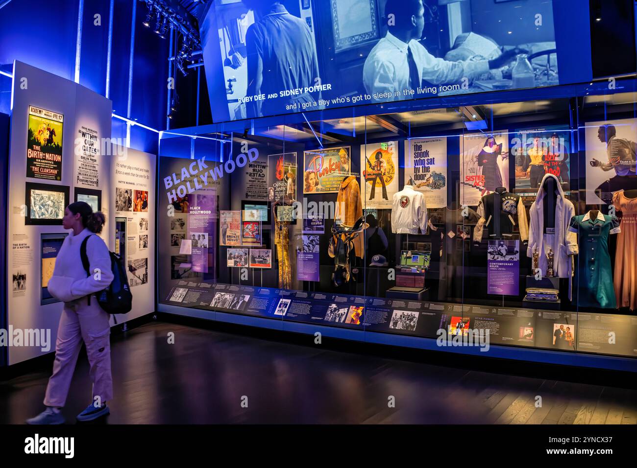 Black television pioneers hi-res stock photography and images - Alamy