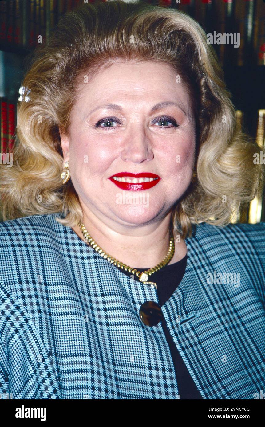 **FILE PHOTO** Barbara Taylor Bradford Has Passed Away. Barbara Taylor ...