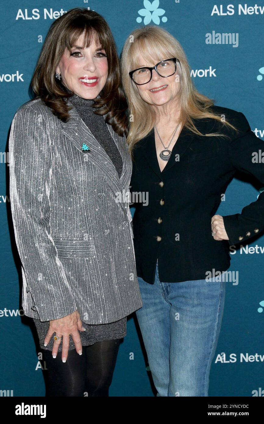 Kate Linder, Patti Denney at arrivals for Molly Wolveck Art Exhibit to ...