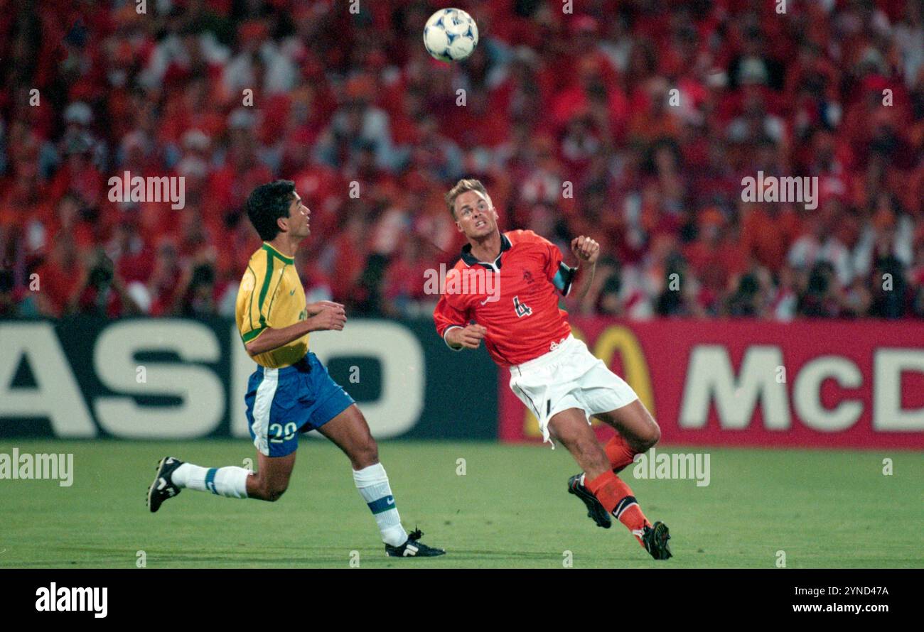 Bebeto 1998 hi-res stock photography and images - Alamy